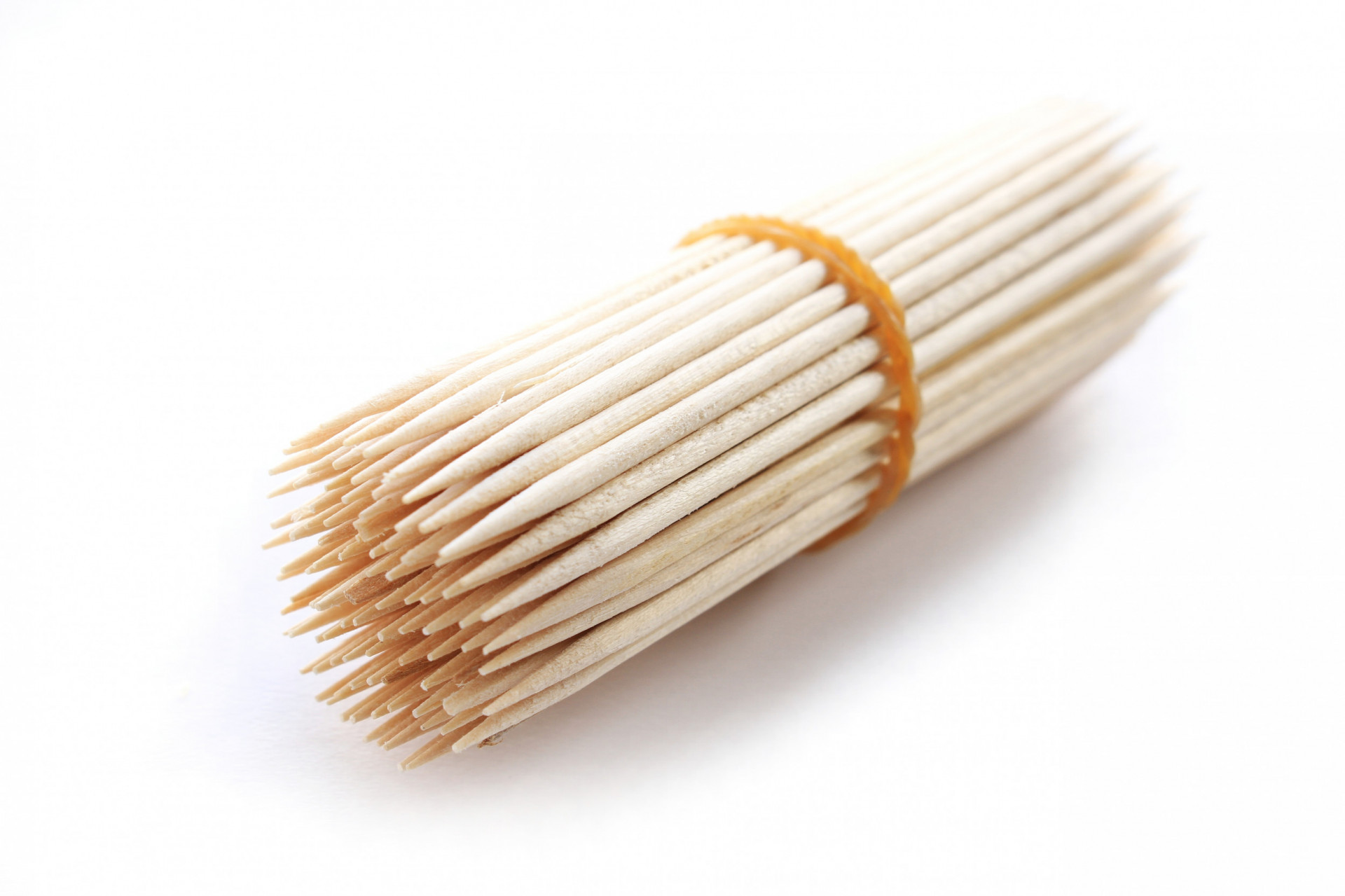 Cocktail Sticks Loose x 1000 | Albion Fine Foods Ltd.