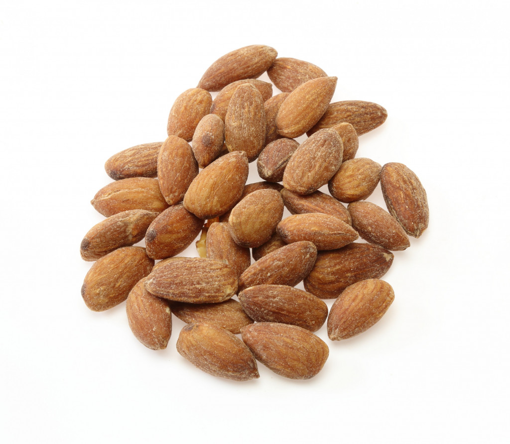 Almonds Fried & Salted Valencia 1kg | Albion Fine Foods Ltd.